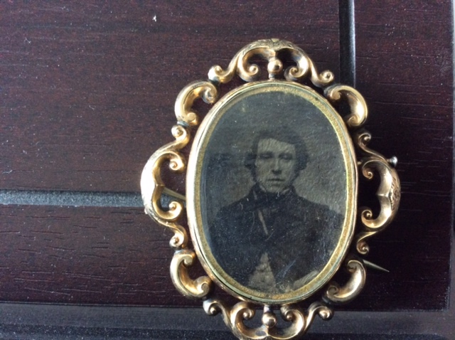 William Hossack d 1857 brooch 1.JPG